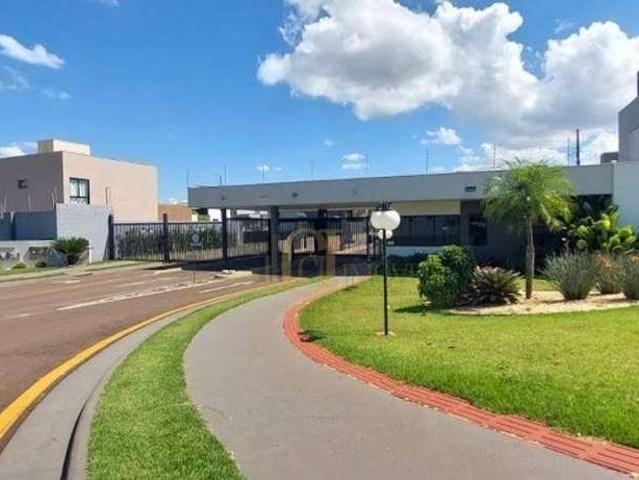Casa / Sobrado para Venda em Londrina/PR Conjunto Habitacional Alexandre Urbanas 3 Quartos