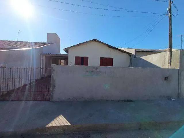 Casa / Sobrado para Venda em Londrina/PR Conjunto Habitacional Aníbal de Siqueira Cabral 4 Quartos