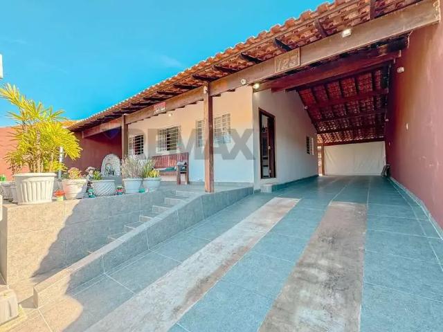 Casa / Sobrado para Venda em Londrina/PR Conjunto Habitacional José Garcia Molina 2 Quartos