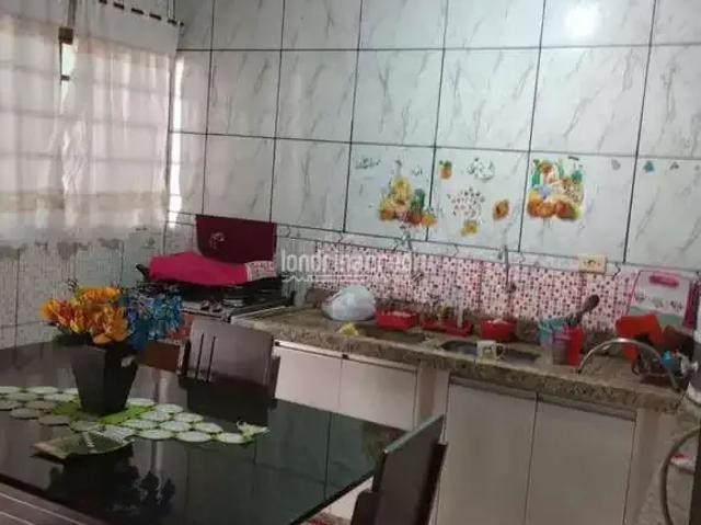 Casa / Sobrado para Venda em Londrina/PR Conjunto Habitacional José Giordano 3 Quartos