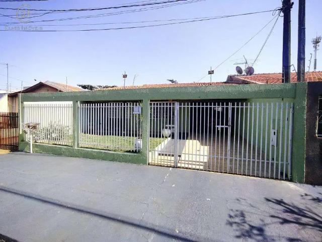 Casa / Sobrado para Venda em Londrina/PR Conjunto Habitacional Maria Cecília Serrano de Oliveira 3 Quartos