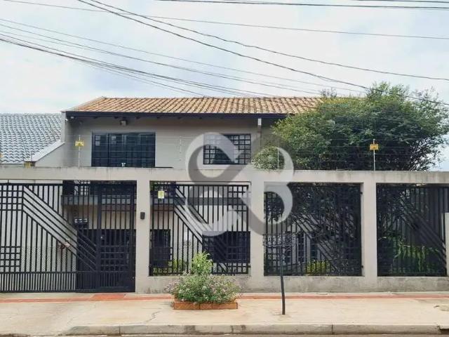 Casa / Sobrado para Venda em Londrina/PR Conjunto Habitacional Milton Gavetti 4 Quartos