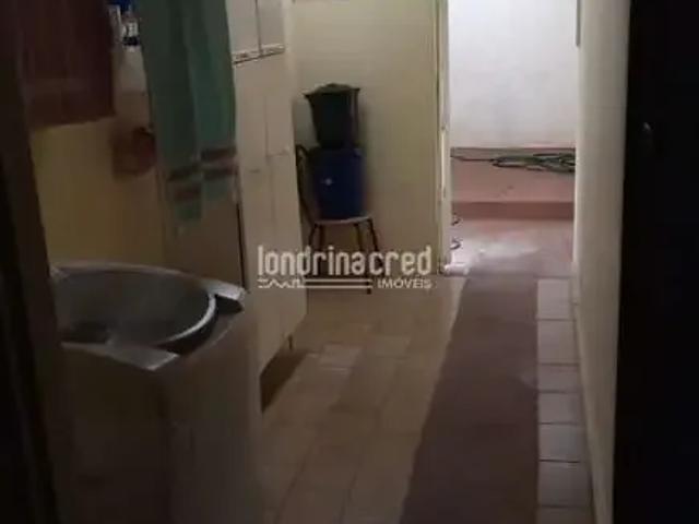 Casa / Sobrado para Venda em Londrina/PR Conjunto Habitacional Milton Gavetti 2 Quartos