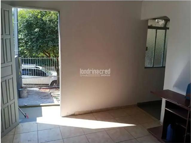 Casa / Sobrado para Venda em Londrina/PR Conjunto Habitacional Mister Thomas 4 Quartos