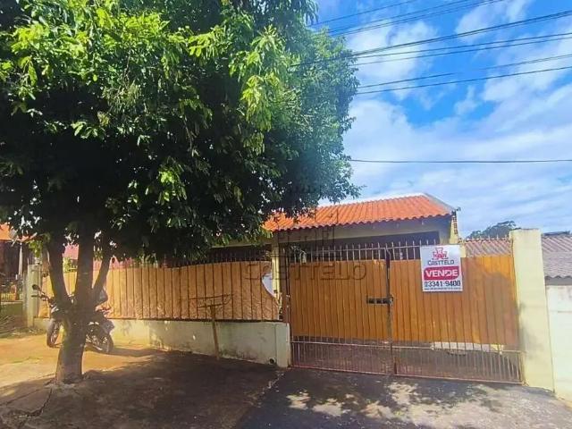 Casa / Sobrado para Venda em Londrina/PR Conjunto Habitacional Saltinho 3 Quartos