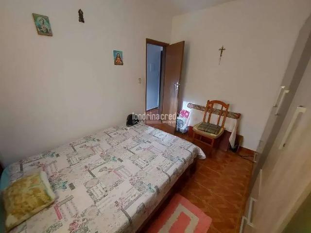 Casa / Sobrado para Venda em Londrina/PR Conjunto Parigot de Souza 1 4 Quartos