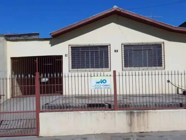 Casa / Sobrado para Venda em Londrina/PR Conjunto Parigot de Souza 1 3 Quartos