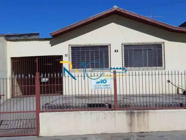 Casa / Sobrado para Venda em Londrina/PR Conjunto Parigot de Souza 1 3 Quartos