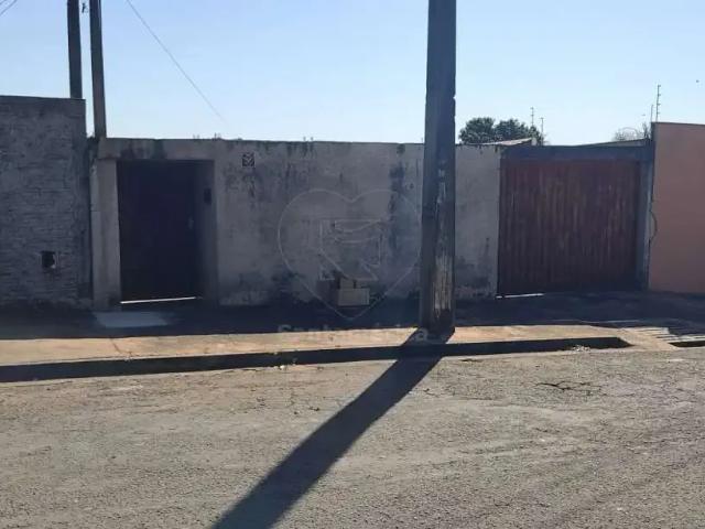 Casa / Sobrado para Venda em Londrina/PR Conjunto Residencial Marajoara 3 Quartos