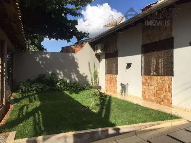 Casa / Sobrado para Venda em Londrina/PR Conjunto Santa Rita 6 2 Quartos