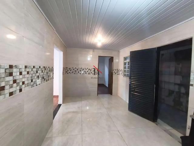 Casa / Sobrado para Venda em Londrina/PR Conjunto Semiramis Barros Braga 3 Quartos