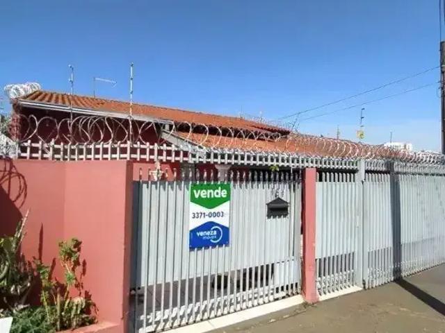 Casa / Sobrado para Venda em Londrina/PR Dom Pedro 4 Quartos
