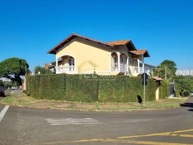 Casa / Sobrado para Venda em Londrina/PR Dom Pedro 5 Quartos