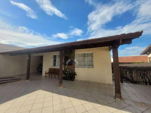 Casa / Sobrado para Venda em Londrina/PR Dom Pedro II 3 Quartos