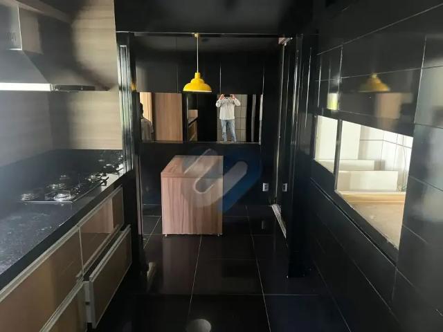 Casa / Sobrado para Venda em Londrina/PR Esperança 4 Quartos