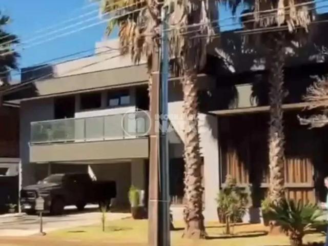 Casa / Sobrado para Venda em Londrina/PR Esperança 4 Quartos