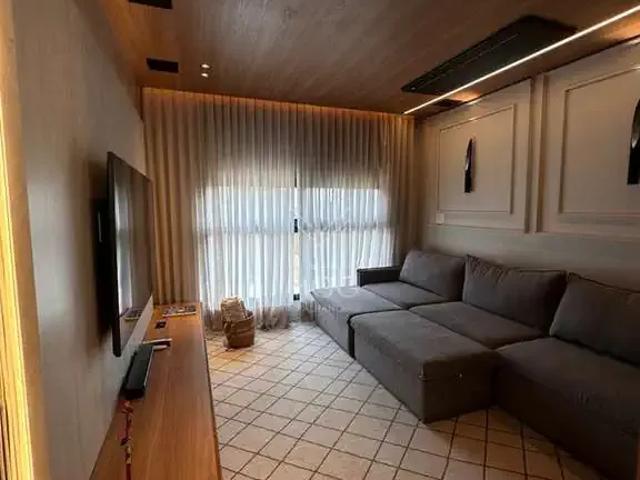 Casa / Sobrado para Venda em Londrina/PR Esperança 5 Quartos