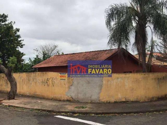 Casa / Sobrado para Venda em Londrina/PR Estados 3 Quartos