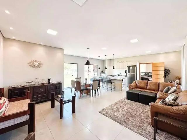 Casa / Sobrado para Venda em Londrina/PR Estância Santa Paula 4 Quartos