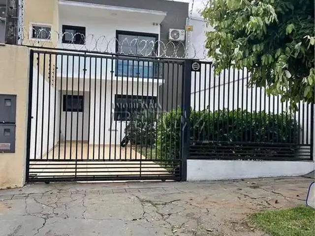 Casa / Sobrado para Venda em Londrina/PR Gleba Fazenda Palhano 3 Quartos