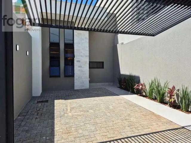Casa / Sobrado para Venda em Londrina/PR Gleba Simon Frazer 3 Quartos