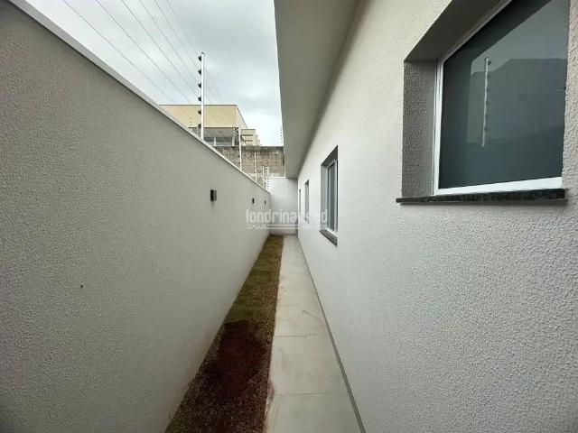 Casa / Sobrado para Venda em Londrina/PR Gleba Simon Frazer 3 Quartos