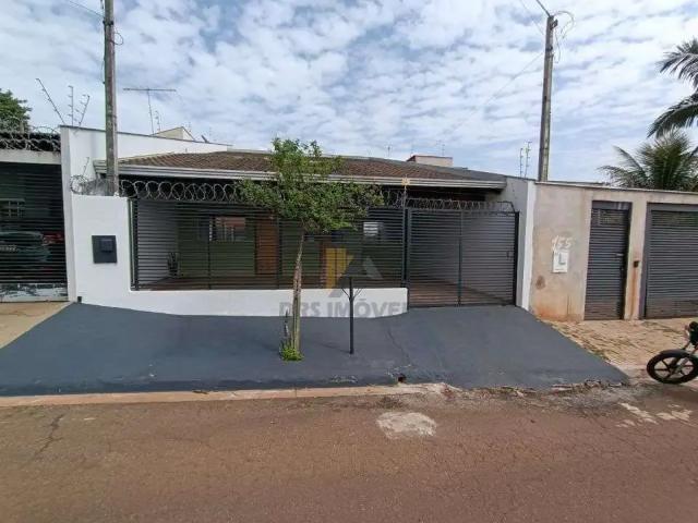 Casa / Sobrado para Venda em Londrina/PR Heimtal 3 Quartos