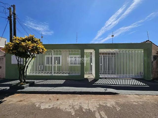 Casa / Sobrado para Venda em Londrina/PR Helena 3 Quartos