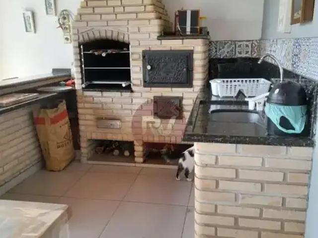 Casa / Sobrado para Venda em Londrina/PR Ideal 3 Quartos