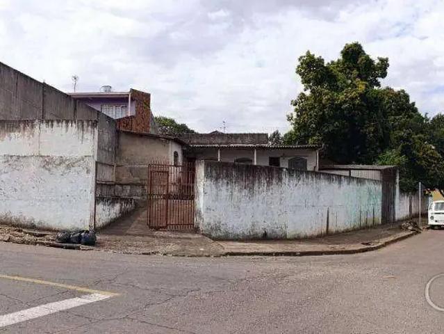Casa / Sobrado para Venda em Londrina/PR Ideal 3 Quartos