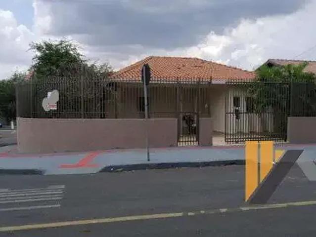 Casa / Sobrado para Venda em Londrina/PR Igapó 3 Quartos
