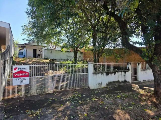 Casa / Sobrado para Venda em Londrina/PR Industrial 3 Quartos