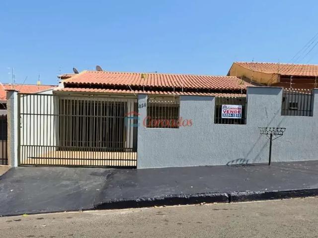 Casa / Sobrado para Venda em Londrina/PR Jacomo Violin 3 Quartos