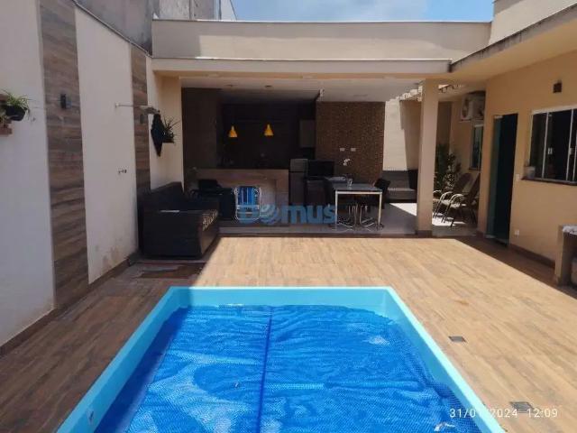 Casa / Sobrado para Venda em Londrina/PR Jacutinga 3 Quartos