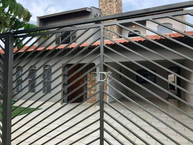 Casa / Sobrado para Venda em Londrina/PR Jardim Tarumã 4 Quartos