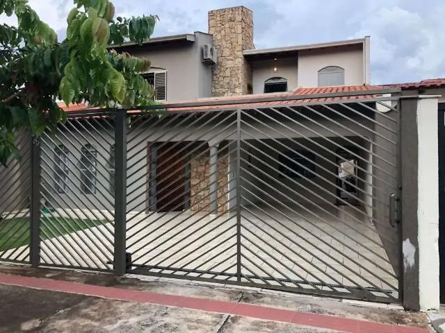 Casa / Sobrado para Venda em Londrina/PR Jardim Tarumã 4 Quartos