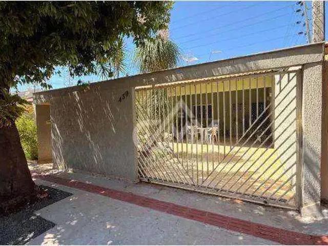 Casa / Sobrado para Venda em Londrina/PR Jardim Tarumã 5 Quartos