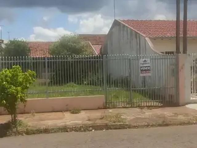 Casa / Sobrado para Venda em Londrina/PR Jardim Tarumã 2 Quartos