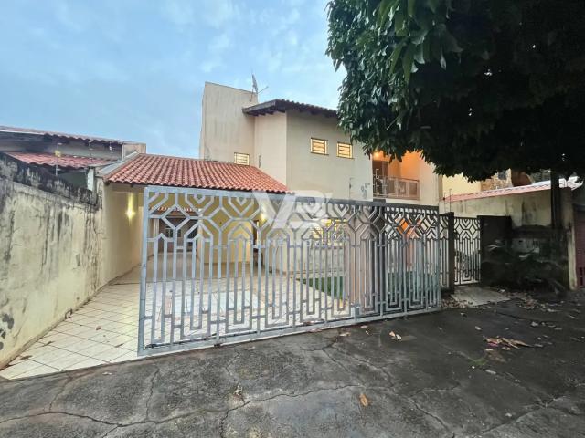 Casa / Sobrado para Venda em Londrina/PR Jardim Tarumã 2 Quartos