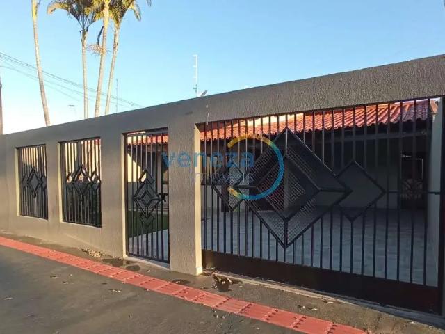 Casa / Sobrado para Venda em Londrina/PR Jardim Tarumã 3 Quartos