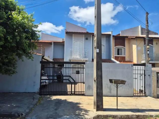 Casa / Sobrado para Venda em Londrina/PR Jardim Tókio 3 Quartos