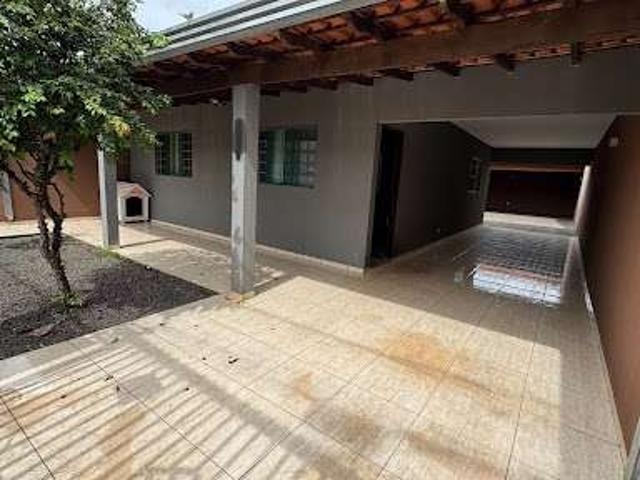 Casa / Sobrado para Venda em Londrina/PR Jardim Tropical 2 Quartos