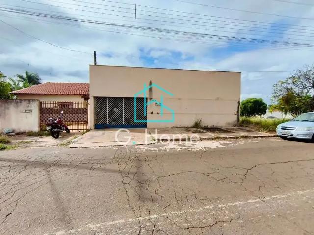 Casa / Sobrado para Venda em Londrina/PR Jardim Viena 3 Quartos