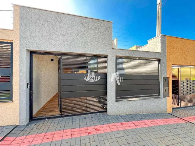 Casa / Sobrado para Venda em Londrina/PR Jardim Acapulco 3 Quartos