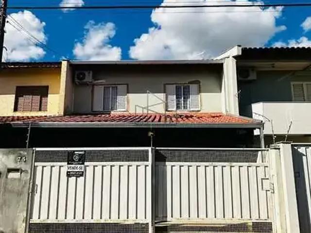 Casa / Sobrado para Venda em Londrina/PR Jardim Albatroz 3 Quartos