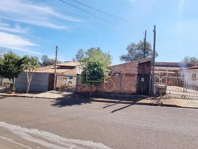 Casa / Sobrado para Venda em Londrina/PR Jardim Alto do Cafezal 3 Quartos