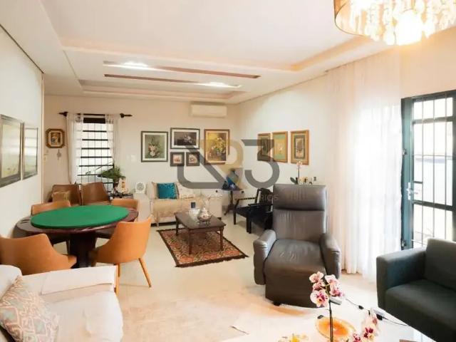Casa / Sobrado para Venda em Londrina/PR Jardim Alvorada 4 Quartos