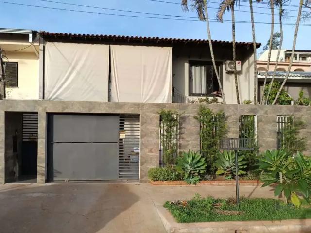 Casa / Sobrado para Venda em Londrina/PR Jardim Alvorada 3 Quartos