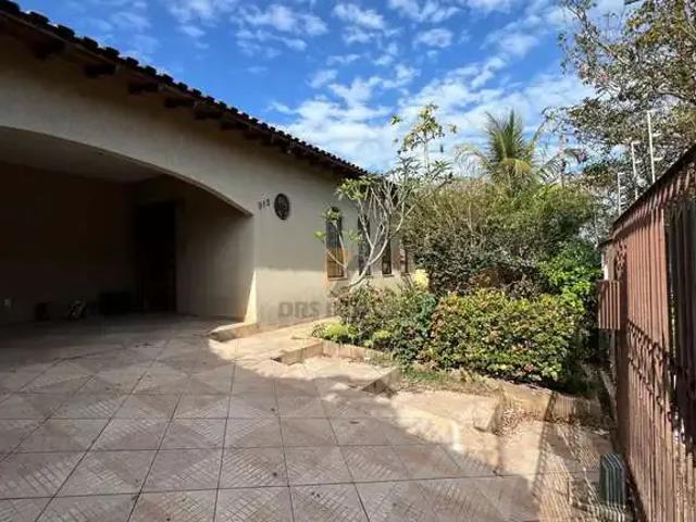 Casa / Sobrado para Venda em Londrina/PR Jardim Alvorada 3 Quartos