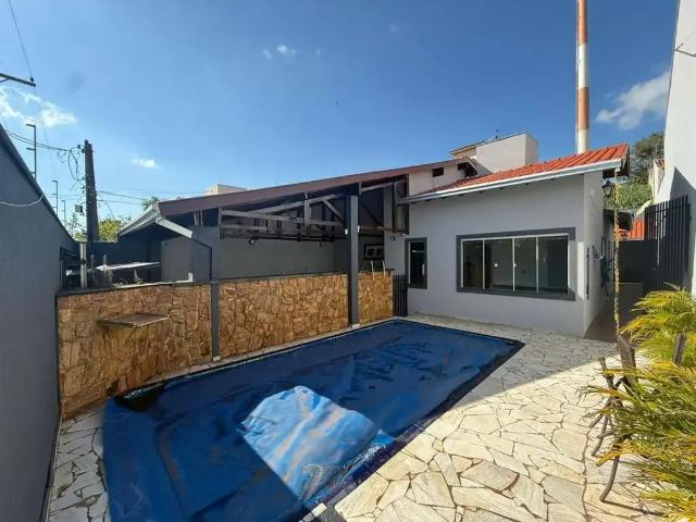 Casa / Sobrado para Venda em Londrina/PR Jardim Alvorada 3 Quartos